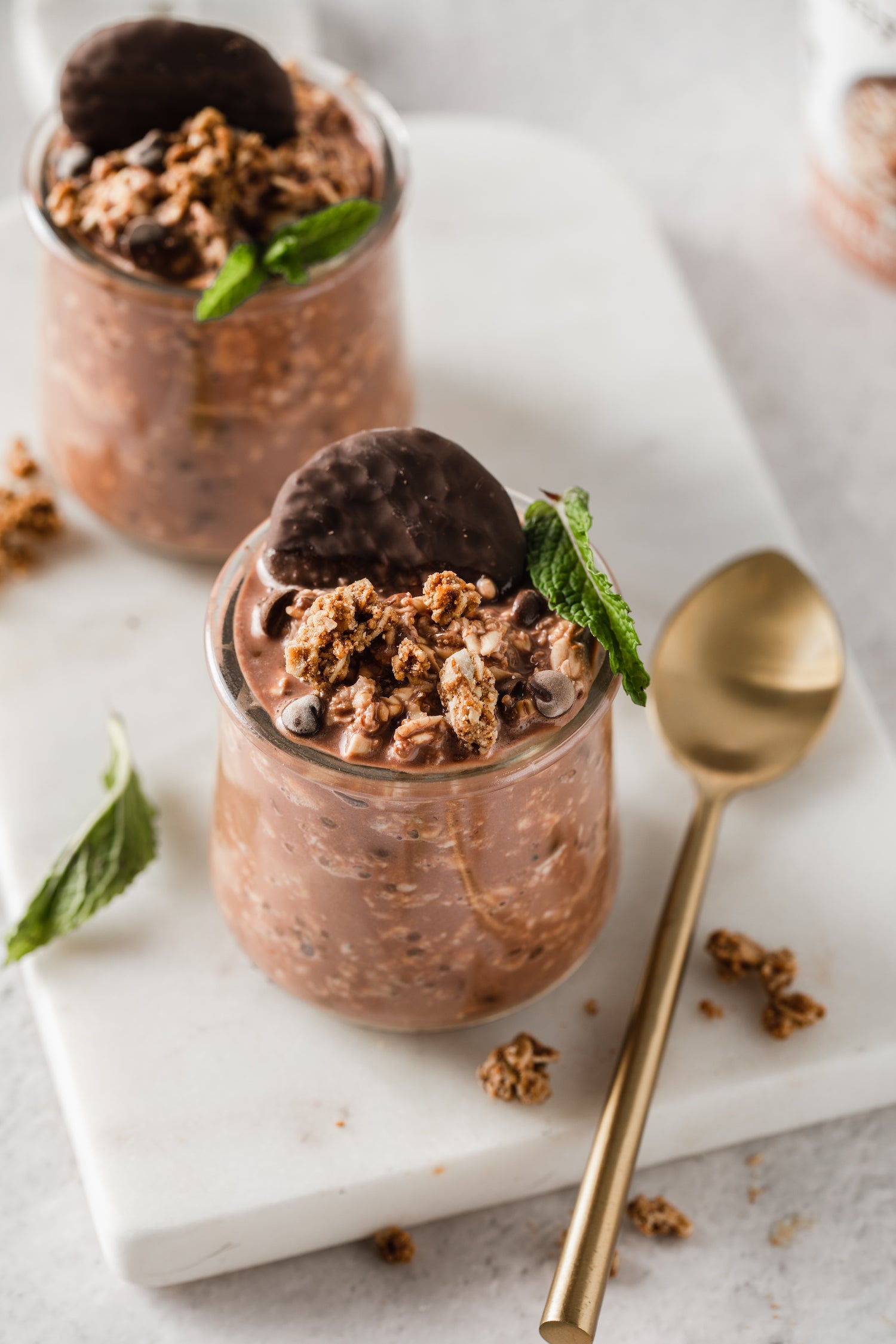 Thin Mint Superfood Overnight Oats